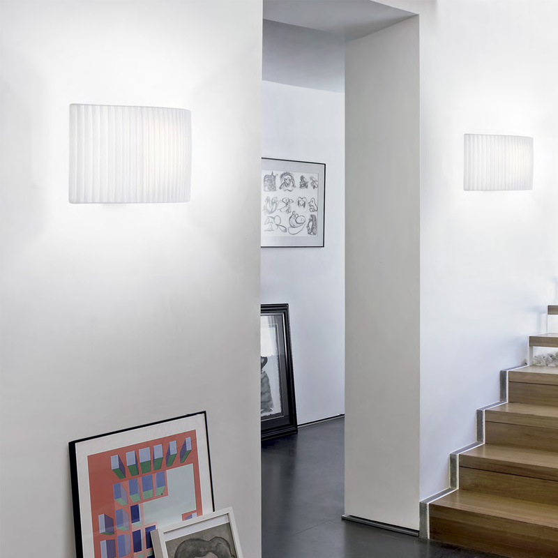 Wall Street 21 Wall Light